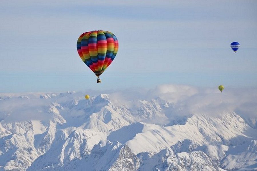 A bordo di una mongolfiera: 3 luoghi da esplorare in Italia