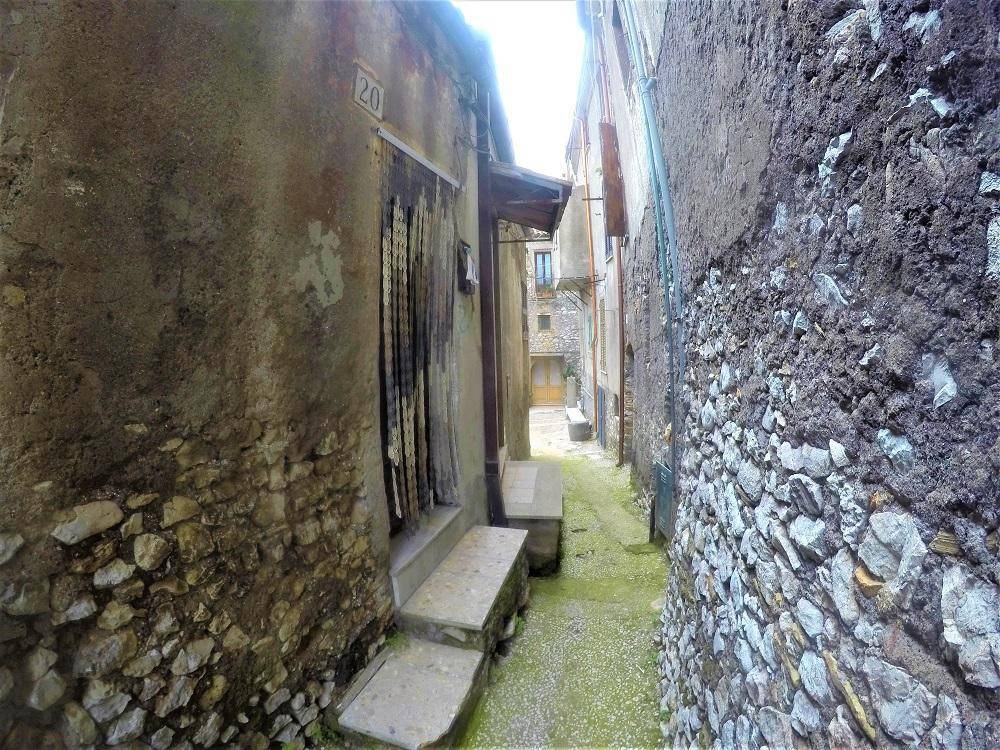 Sant'Oreste, Monte Soratte: gita tra storia, natura e relax