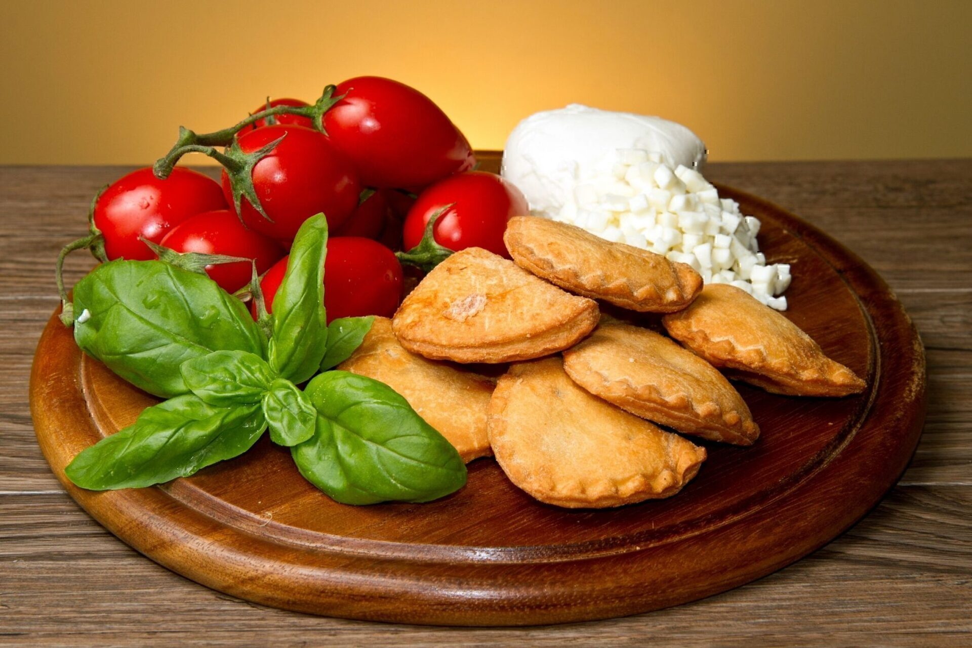 Panzerotti pugliesi, la ricetta originale - Viaggi Low Cost